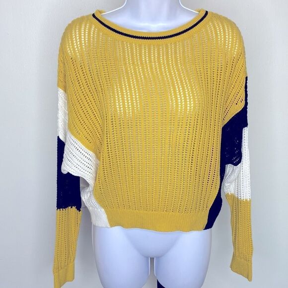 Express | Sweaters | Newgoldblackwhite Sweater Sizes Small From Express ...